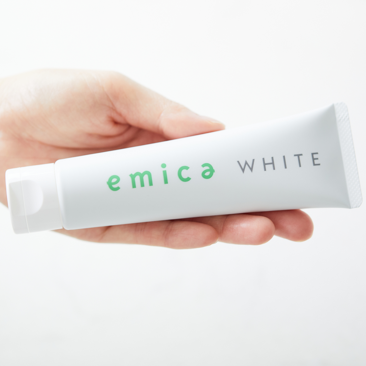 エヌエー・オンライン | ホワイトニング歯磨き粉「エミカ ホワイト（emica white）